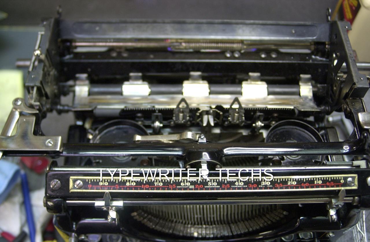 Index of /typewriters_for_sale/full_size_typewriters_files