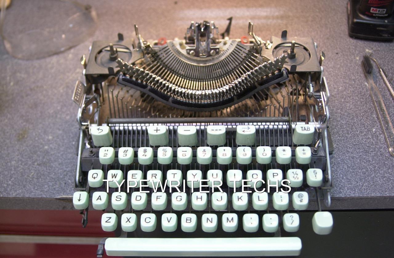 Index of /typewriters_for_sale/hermes_typewriters_files