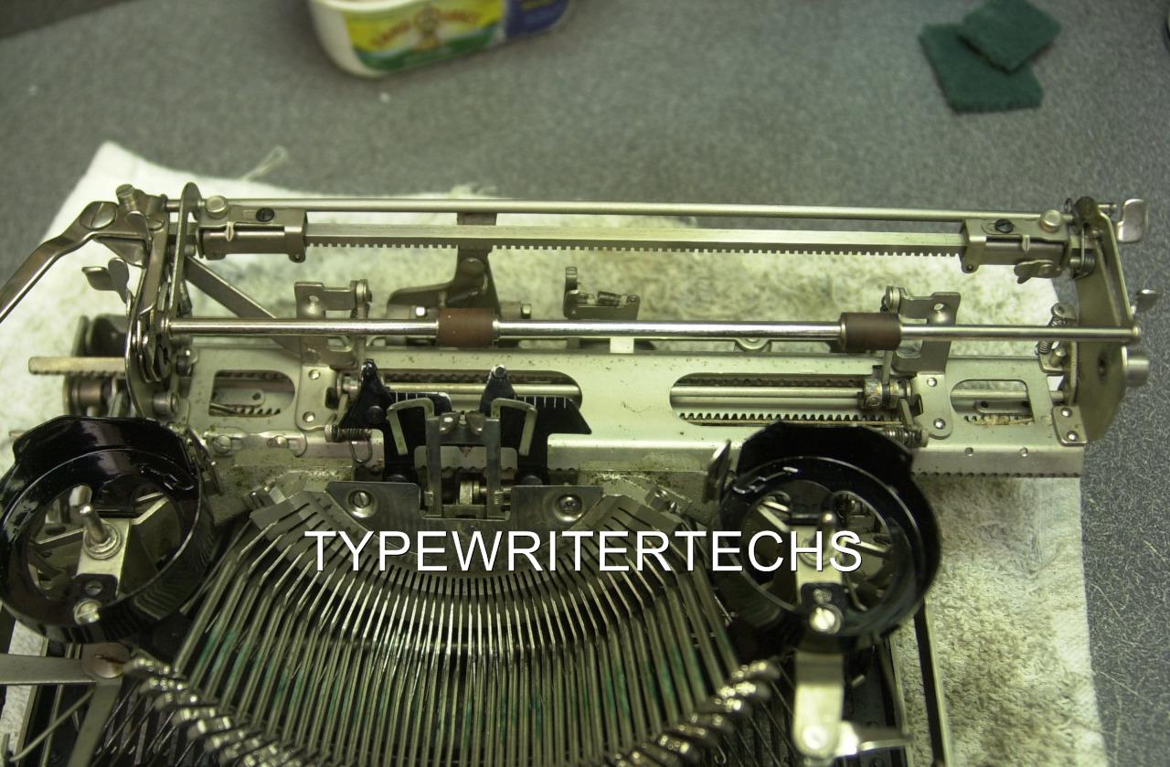 Index of /typewriters_for_sale/royal_typewriters_files