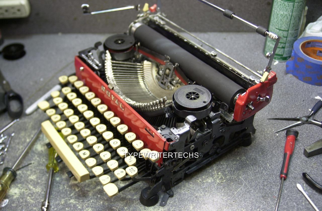 Index of /typewriters_for_sale/royal_typewriters_files